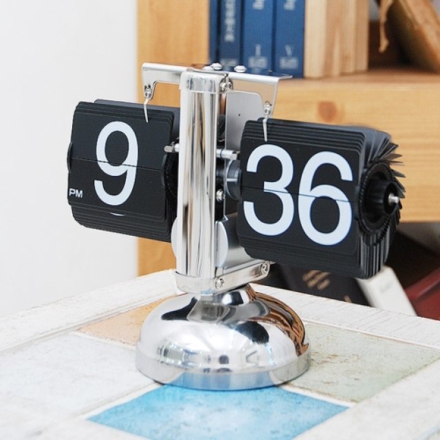 [토마톰스]레트로 플립 스탠드시계