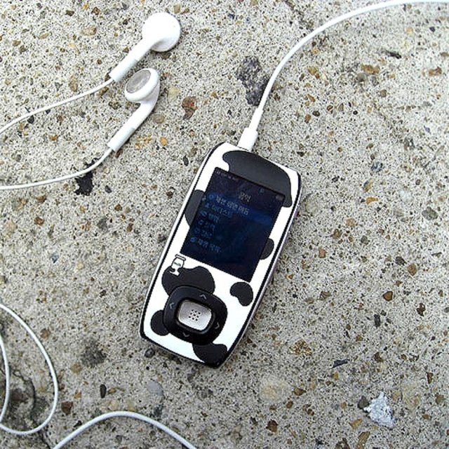 [바보사랑]삼성yepp t9 - milk cow