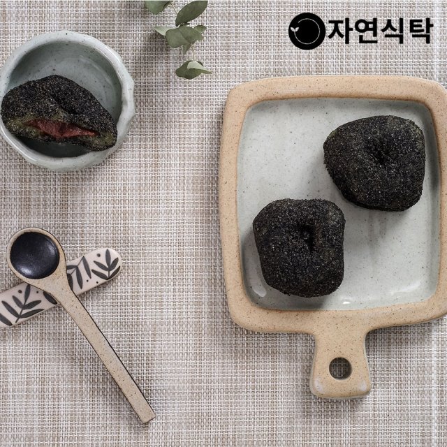 [자연식탁][HACCP] 제주특산물 흑임자오메기떡 60g 60개입